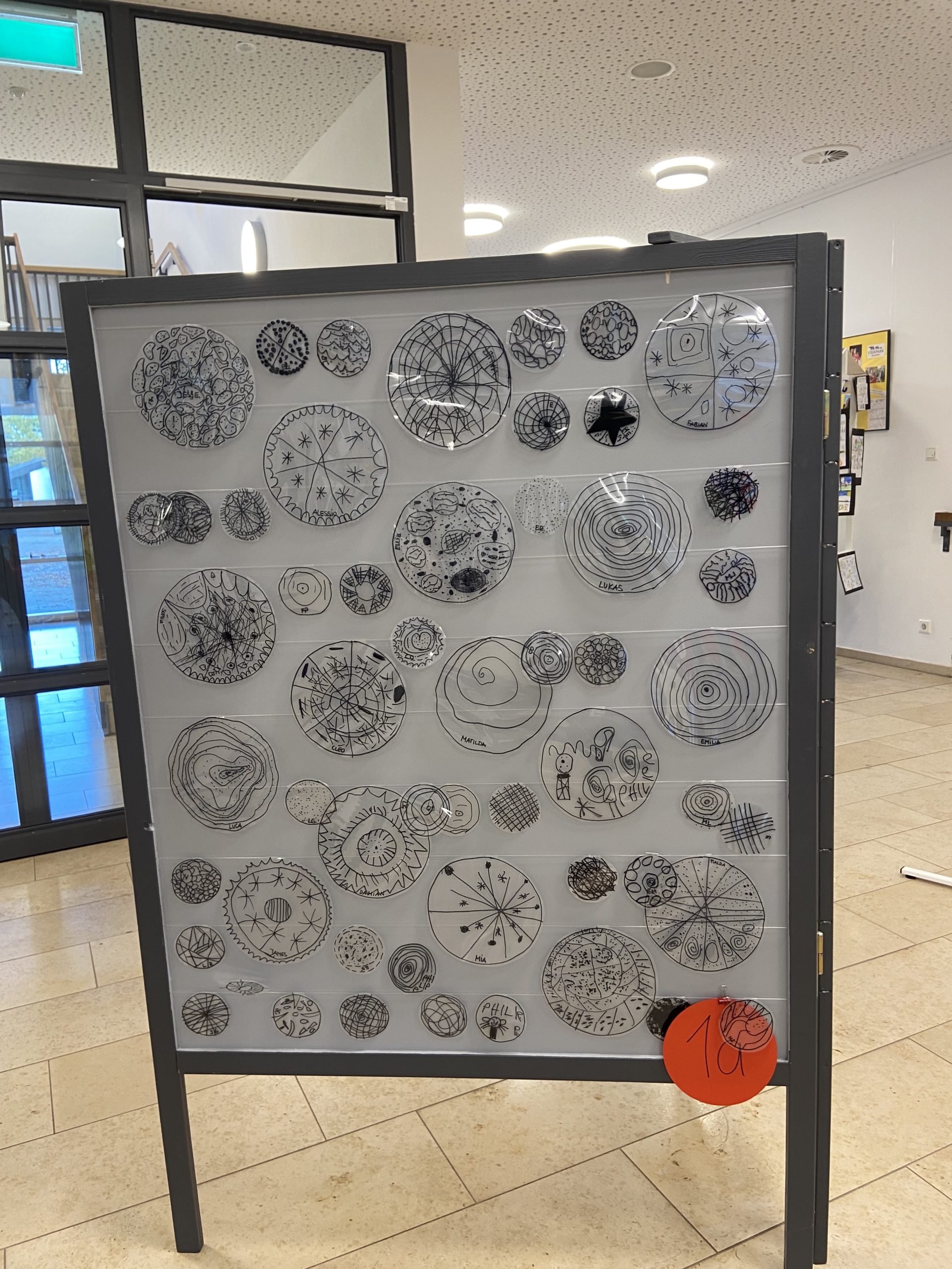 Der Punkt – Kunst kann jeder | Katharina von Siena Schule Hamburg